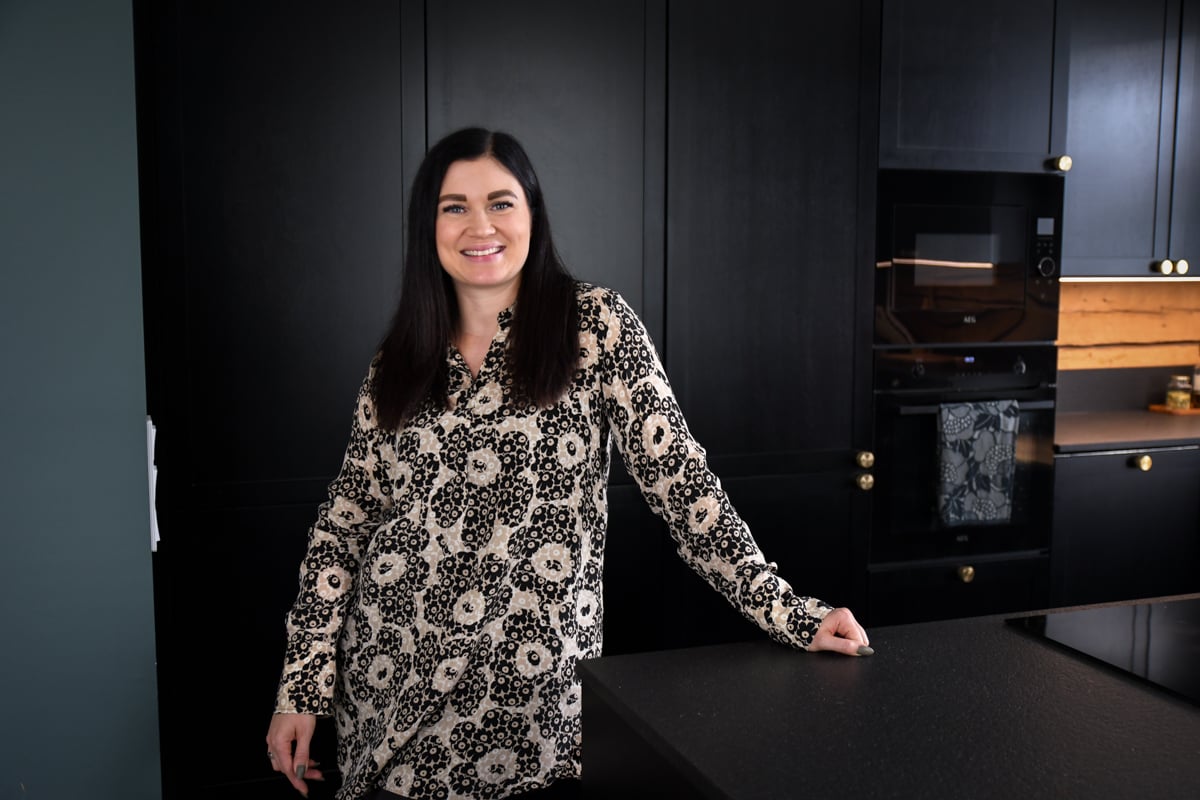 Tillsammans med sin make renoverade Piia Heikkilä ett drömmarnas hem av ...